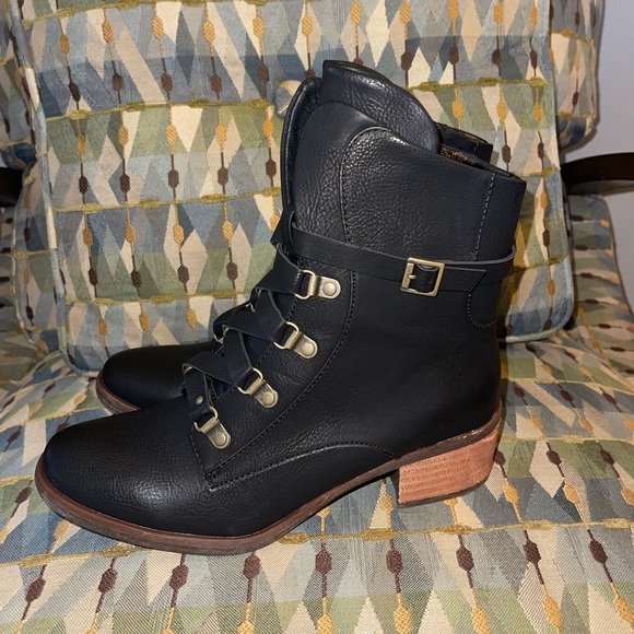 Kork-Ease | Shoes | Sale New Korks Leather Ankle Boots Reese Sz 75m 4 ...